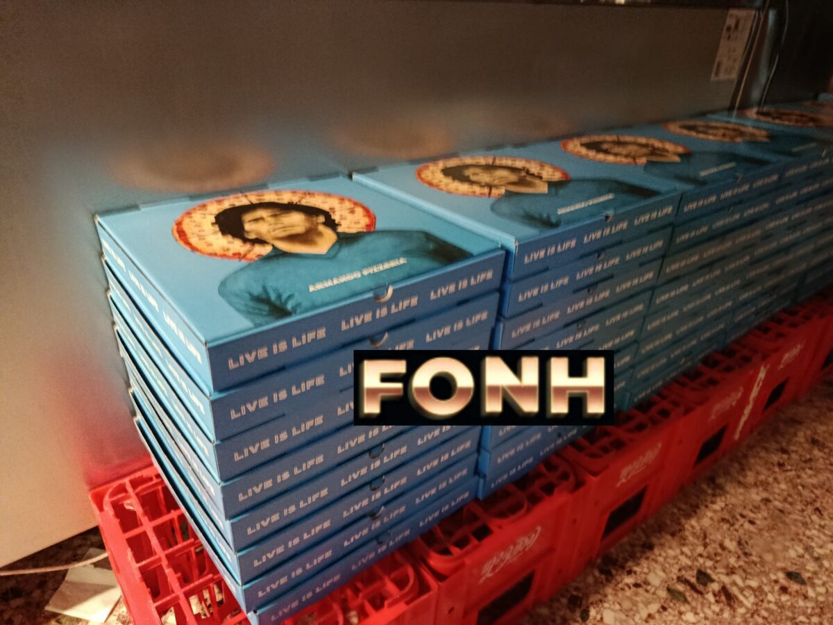 FONH-ΕΡΕΥΝΑ: Βρήκαμε στην Αθήνα, pizza Maradona (φωτό&video)